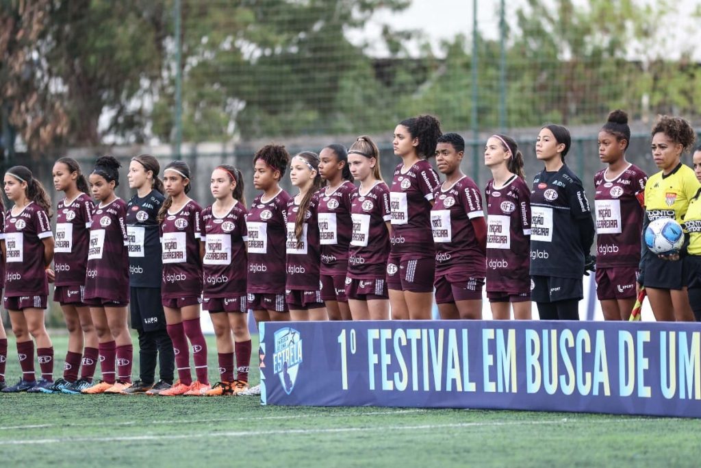 Elisa Colombini vem se destacando no Futebol Feminino - Jornal ...